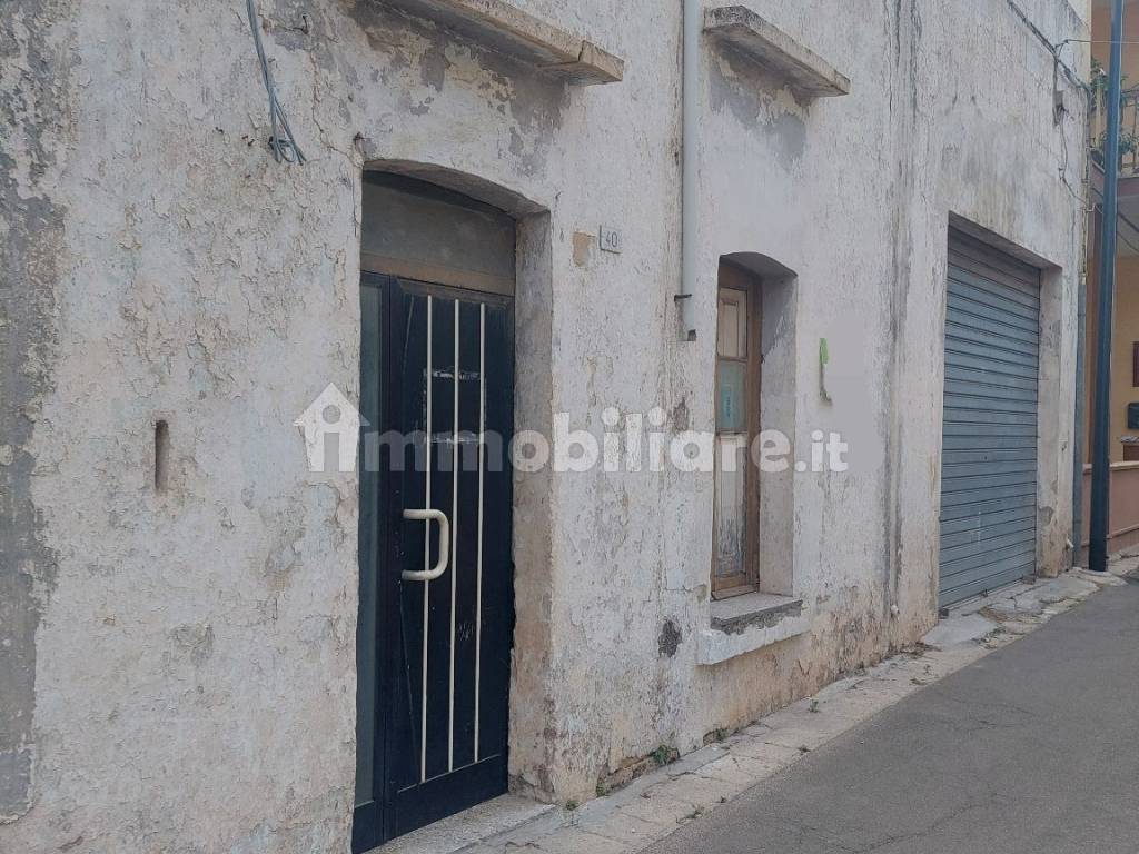 Vendita Terratetto unifamiliare in via Duca degli Abruzzi 42 Racale. Da ...