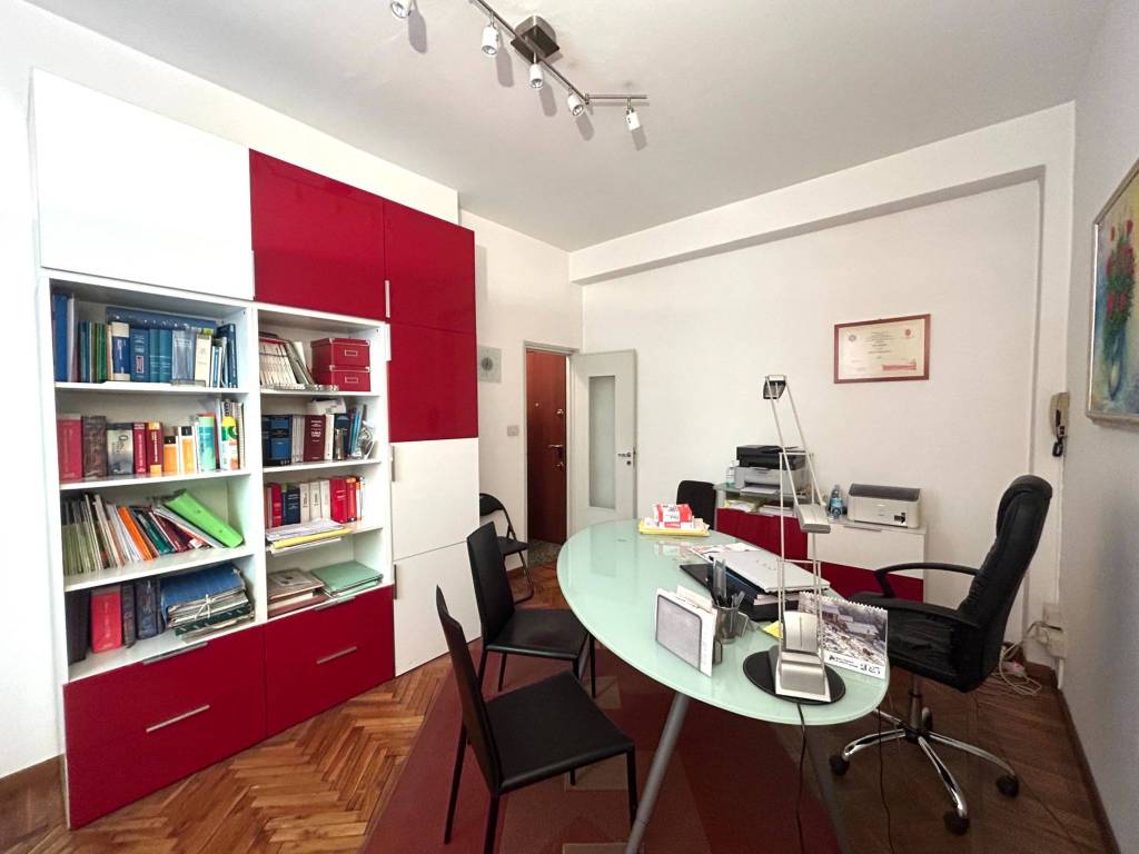 Ufficio - Studio via Speri della Chiesa Jemoli 18, Varese, Rif ...