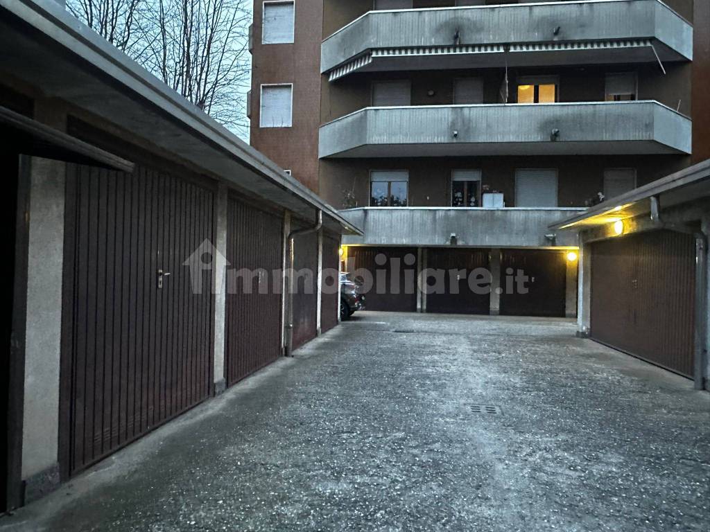 Garage - Box via Tiro a Segno 1, Gallarate, Rif. 119084281 - Immobiliare.it