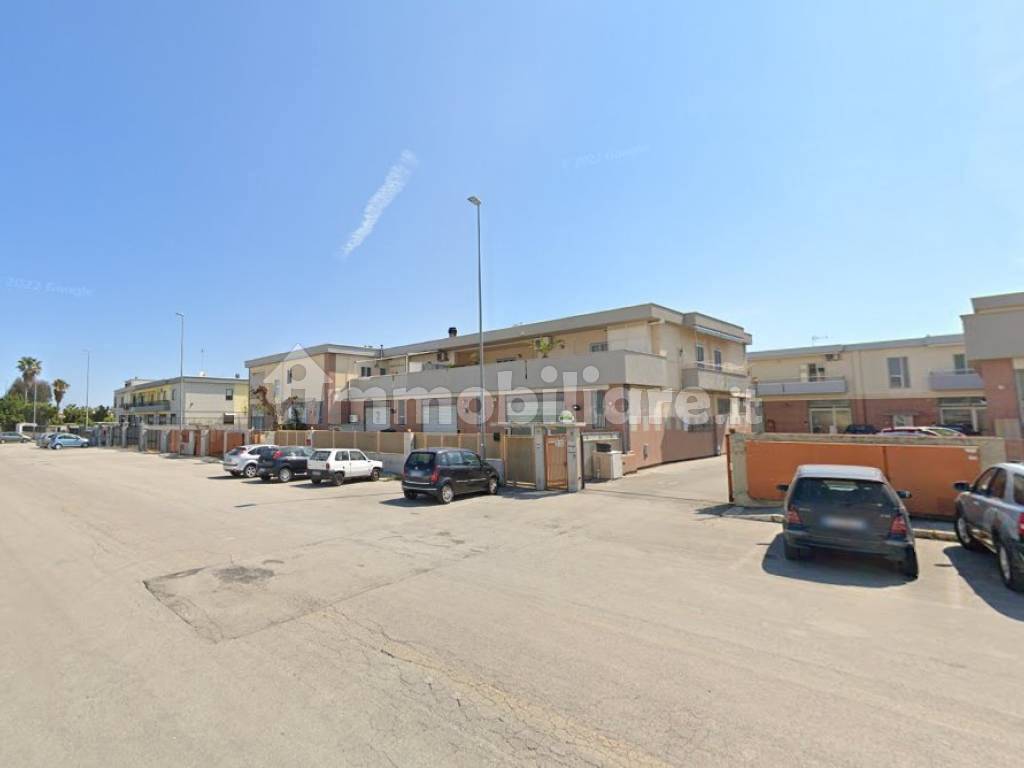 Capannone via Parigi 29, Bisceglie, Rif. 119143655 - Immobiliare.it
