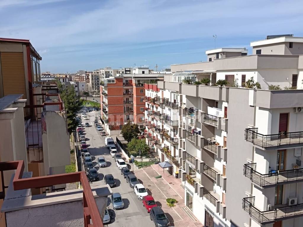 Vendita Attico in via Attilio Perrone Capano 14 Trani. Buono stato, con ...