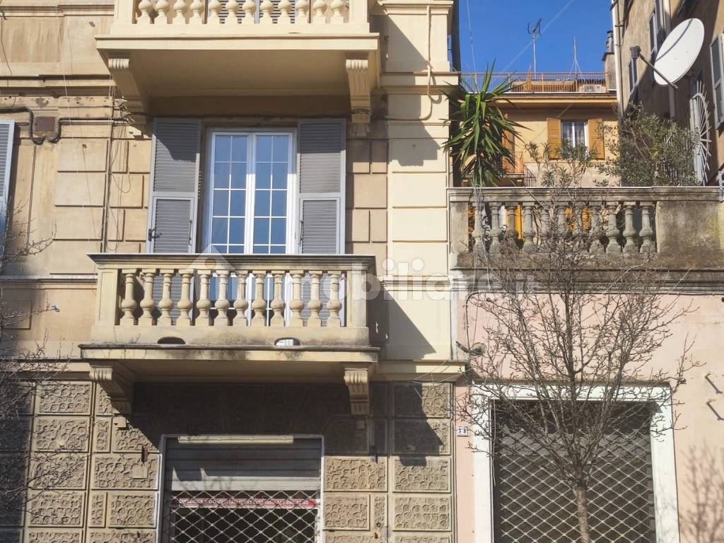 Vendita Appartamento in viale Carlo Canepa 20. Genova. Buono stato ...