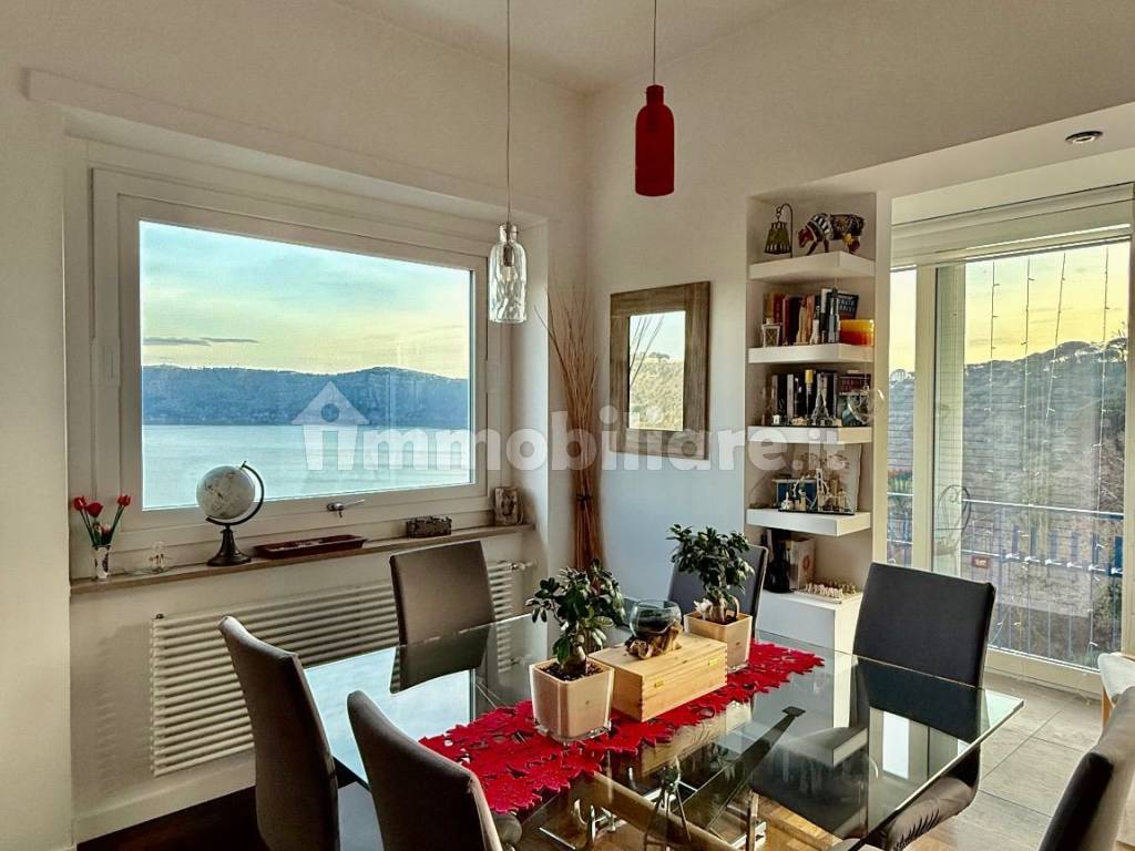 Vendita Appartamento Castel Gandolfo. Trilocale in viale Bruno Buozzi ...