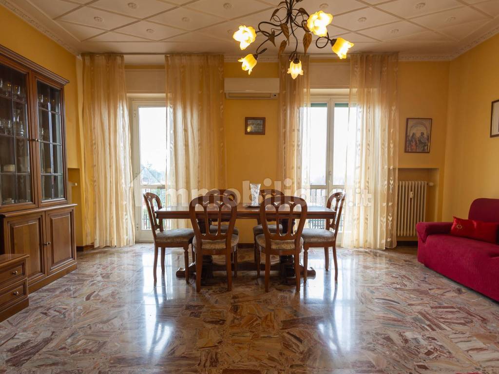 Vendita Appartamento Vermezzo con Zelo. Trilocale in via Filippo ...