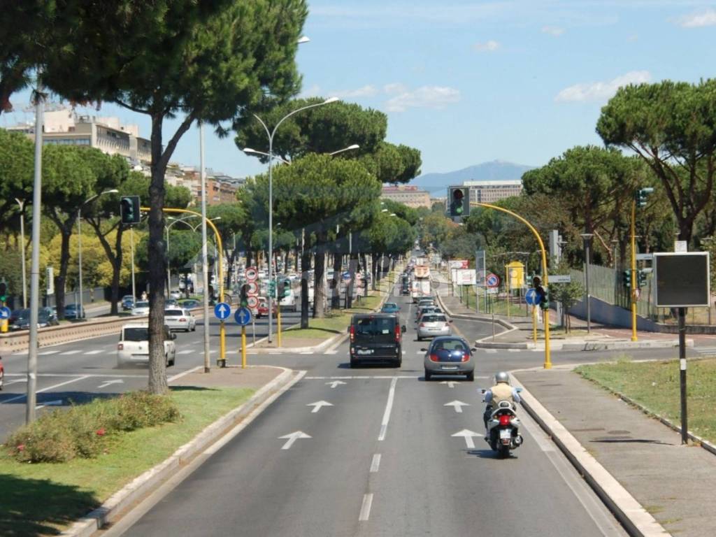 Ufficio - Studio via Cristoforo Colombo 430, Roma, Rif. 119269693 - Immobiliare.it