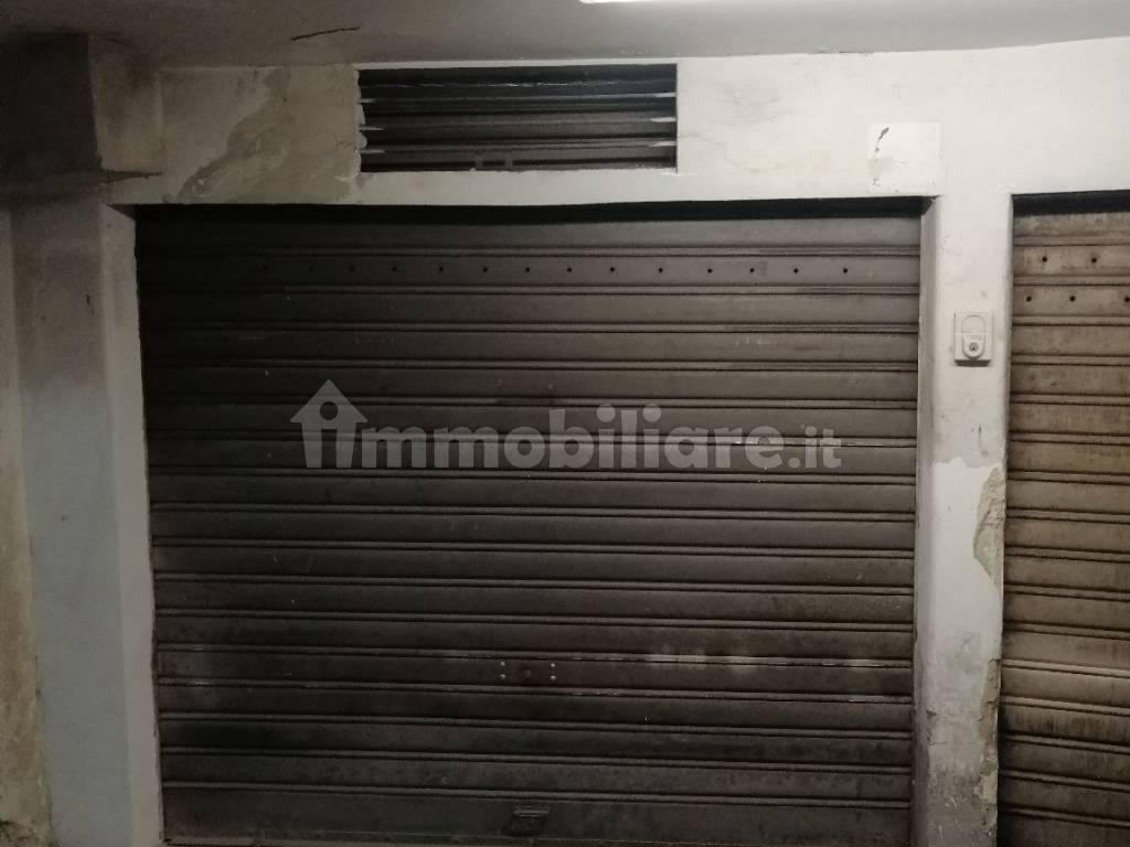 Garage - Box via Oliveto Scammacca 3, Catania, Rif. 119277243 ...