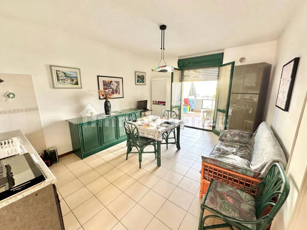 Vendita Appartamento Vasto. Trilocale in Strada Statale 16 Adriatica ...