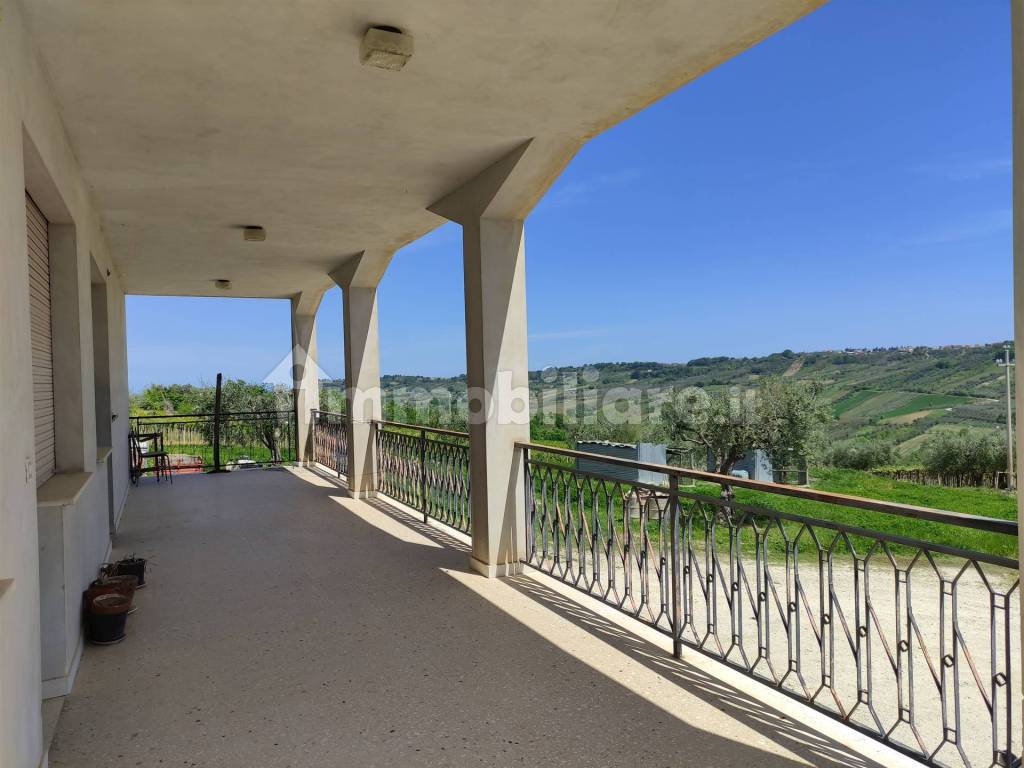 Vendita Terratetto unifamiliare Poggiofiorito. 321 m², rif. 119308653