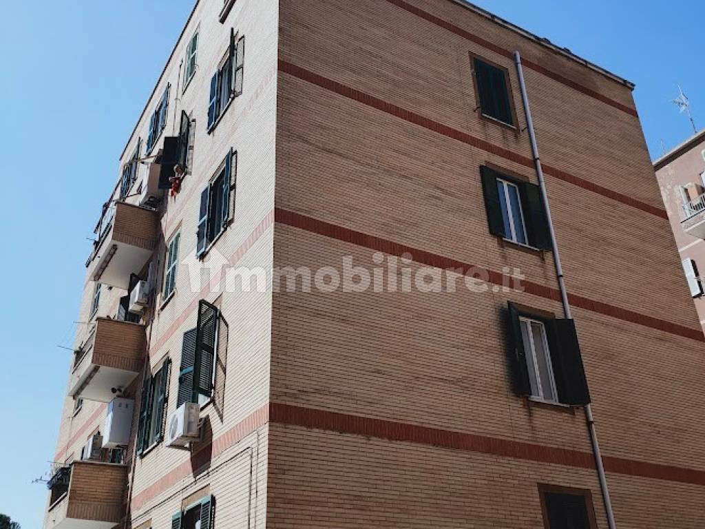Vendita Appartamento Roma. Bilocale in via del Forte Portuense 20 ...