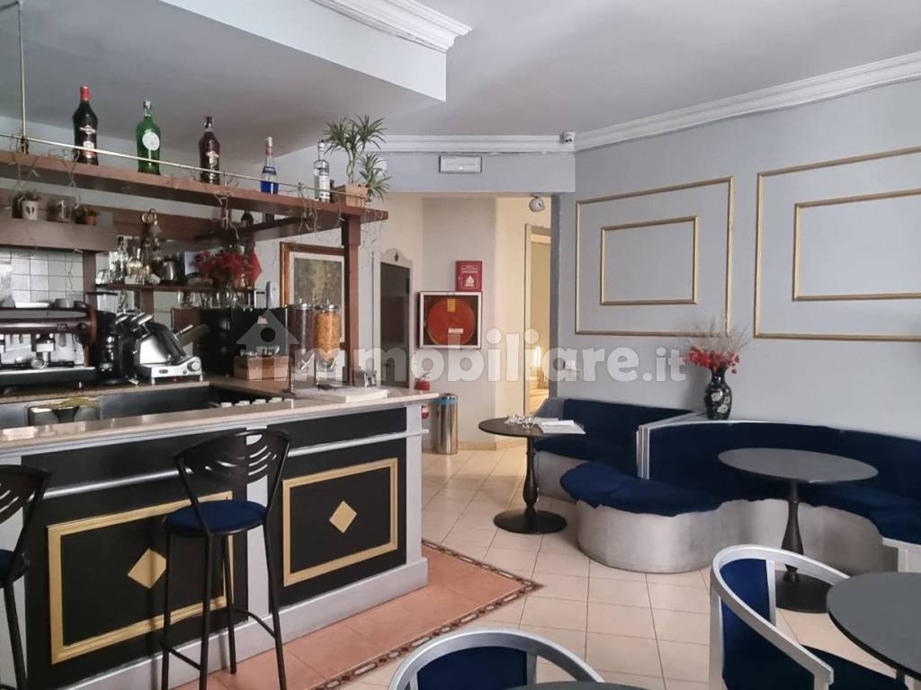 Palazzo - Edificio via Firenze, Roma, Rif. 119320119 - Immobiliare.it