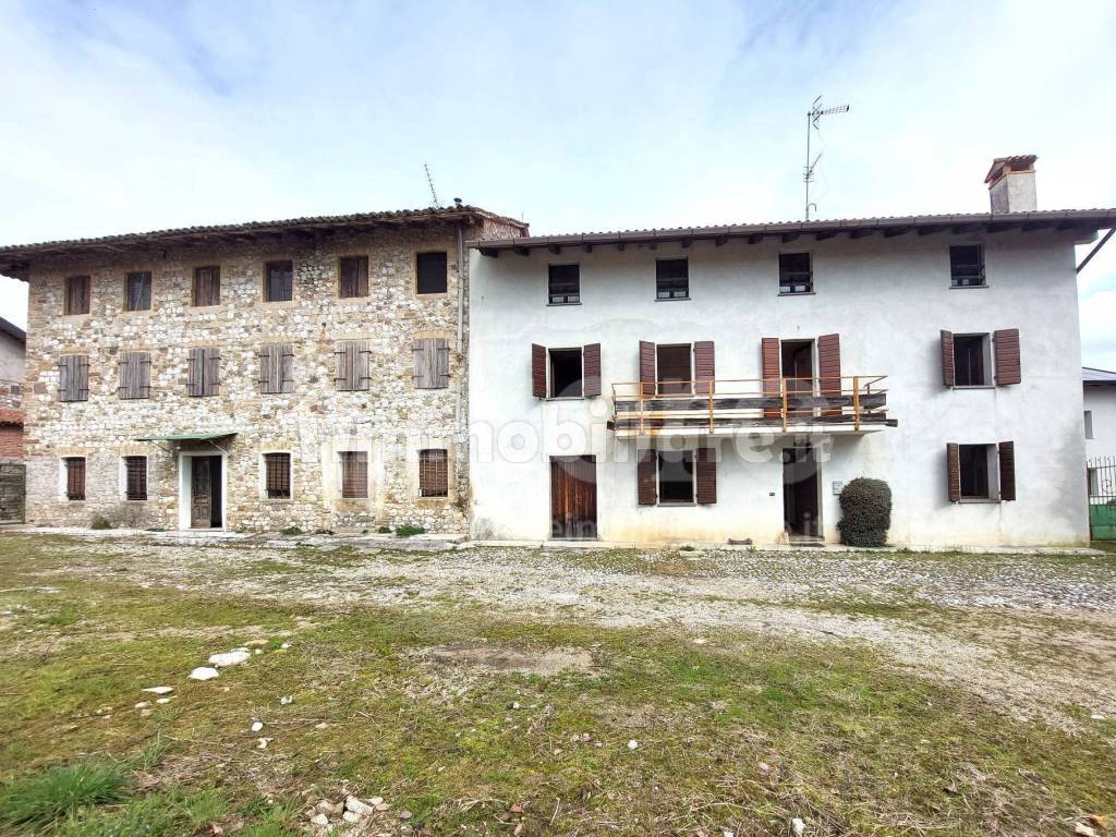 Vendita Terratetto unifamiliare in via Buess 34 Reana del Rojale. Buono ...