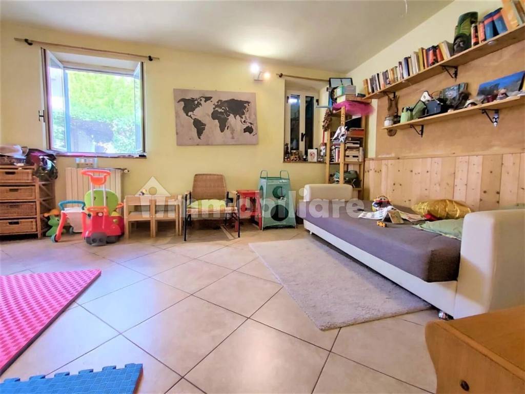 Vendita Villa unifamiliare in via Tosco Romagnola Calcinaia. Buono stato, posto auto ...