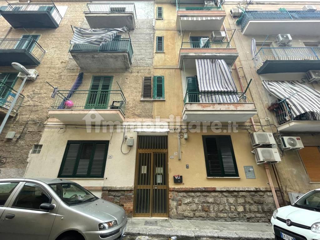 Vendita Appartamento Palermo. Trilocale in via Salso. Buono stato ...