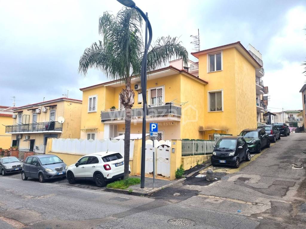 Vendita Appartamento Massa di Somma. Bilocale in corso Tullio ...