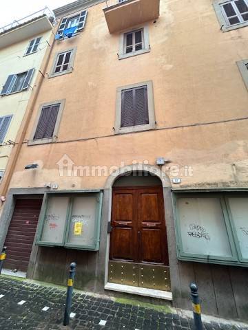 Vendita Appartamento Frascati. Bilocale in via Camillo Benso di Cavour ...