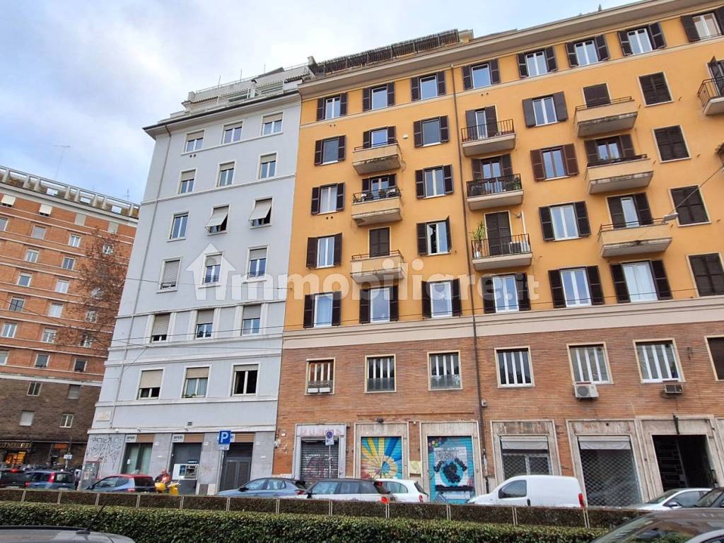 Locale commerciale, Roma, Rif. 119534937 - Immobiliare.it
