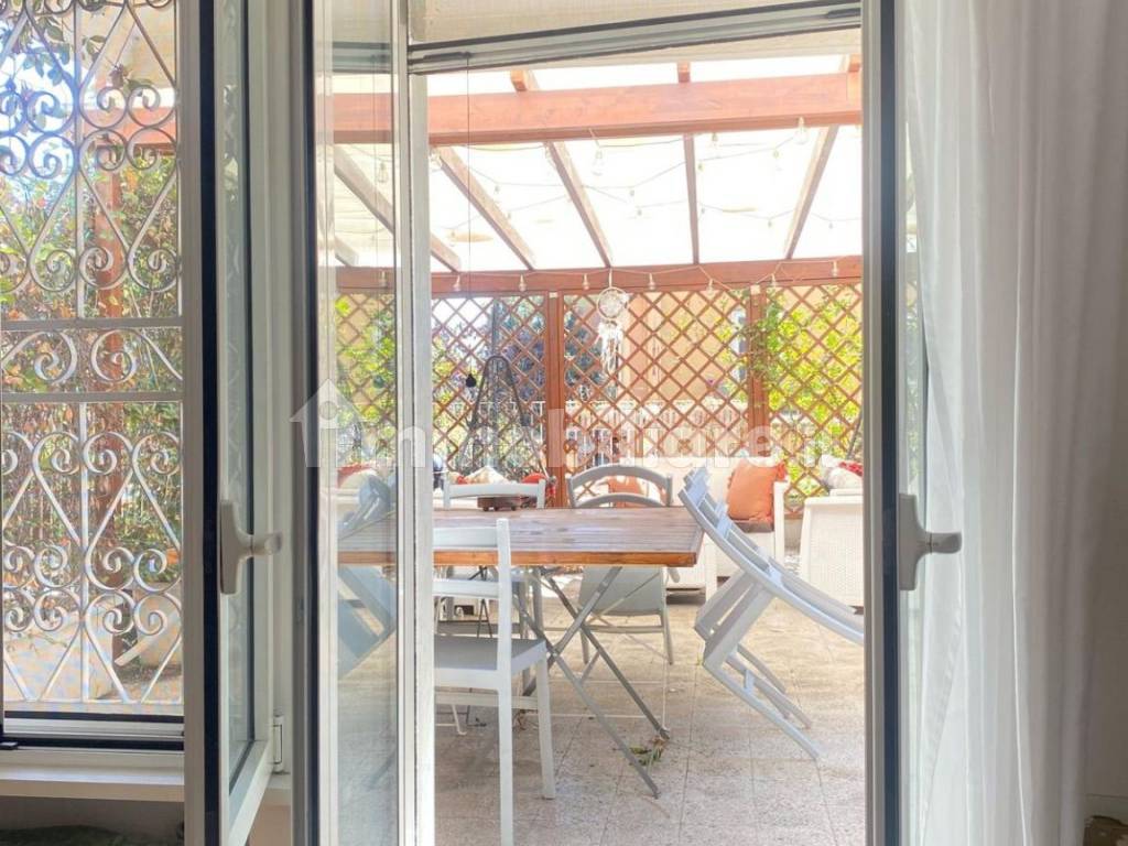 Vendita Appartamento in via Raffaele Cappelli. Roma. Ottimo stato ...