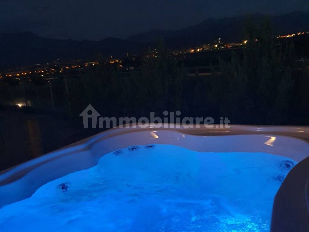 Vendita Attico Cuneo. Ottimo stato, con terrazza, rif. 119592413