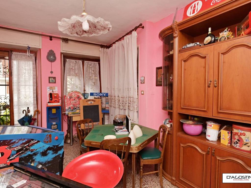 Vendita Appartamento Salassa. Trilocale in via Roma 12. Buono stato ...