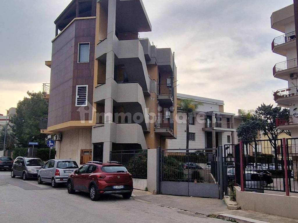 Garage - Box via Arcivescovo Carafa 2, Modugno, Rif. 119661080 ...