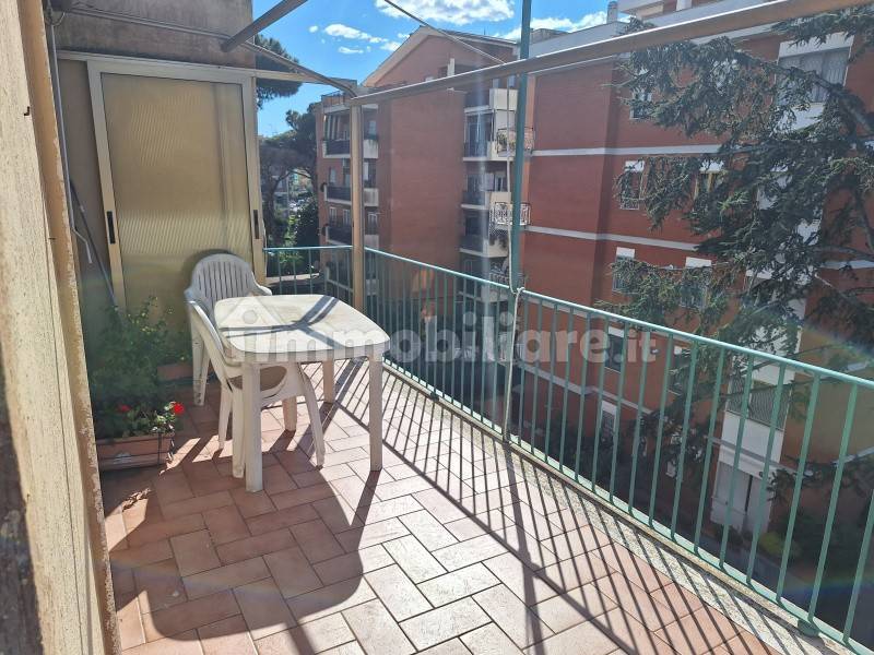 Vendita Appartamento Roma. Quadrilocale in piazza Alberto Alessio ...