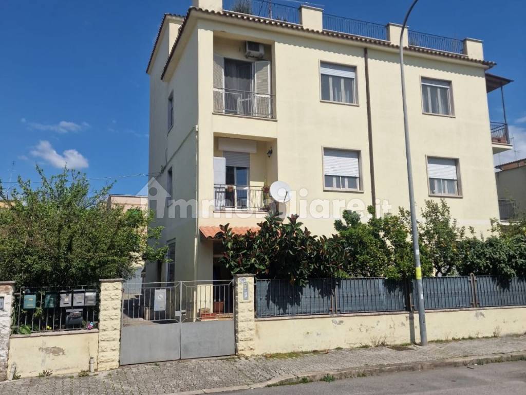 Vendita Appartamento Latina. Bilocale in via Palestro 20. Ottimo stato ...