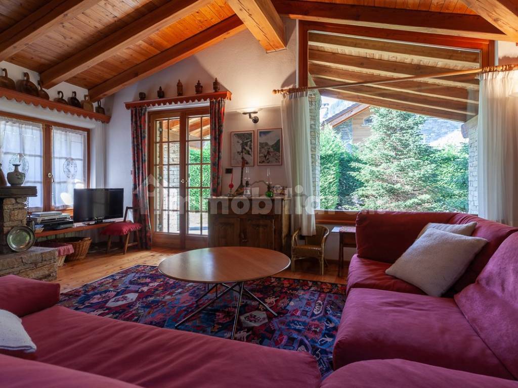 Vendita Chalet in Strada Grand Ru 12a Courmayeur. Posto auto, 225 m² ...