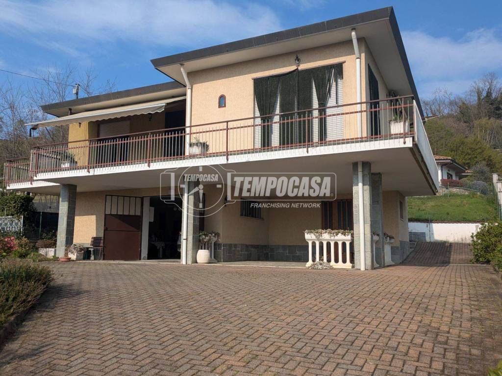 Vendita Villa unifamiliare in Strada del Casino 20/1 Castellamonte ...