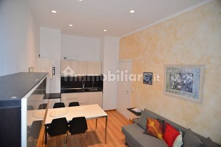 Affitto Appartamento Torino. Bilocale in via Bertola 24. Ottimo stato ...