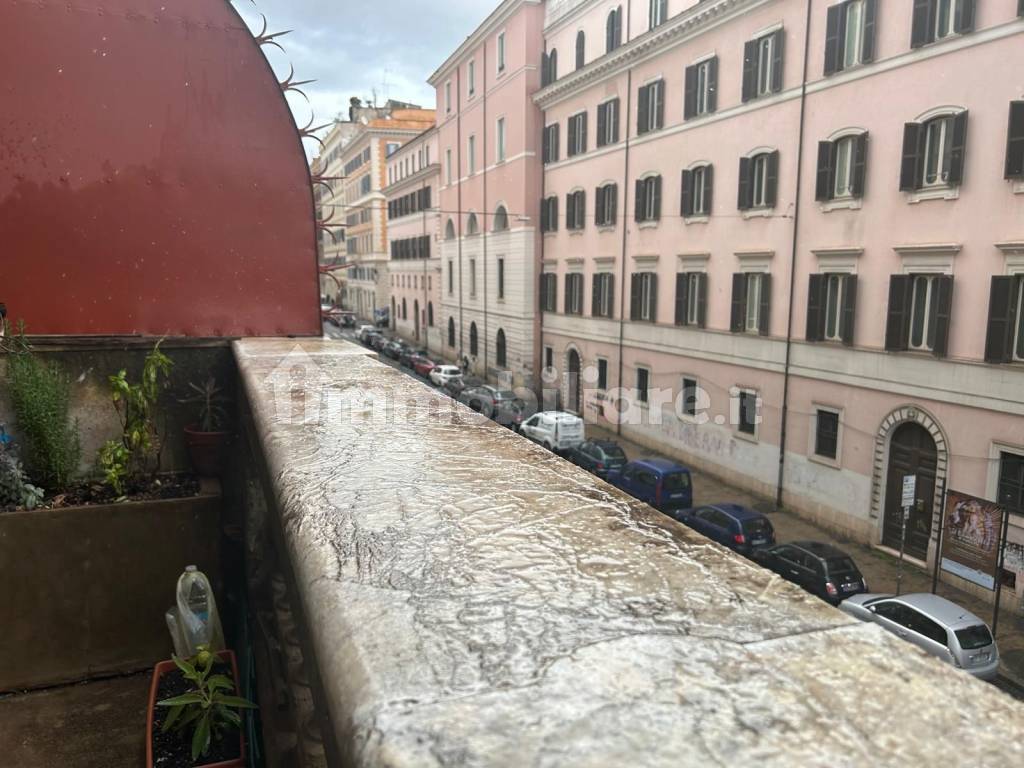 Vendita Appartamento Roma. Quadrilocale in via Camillo Benso di Cavour ...