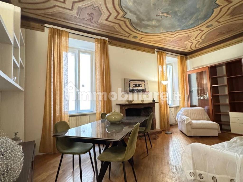 Venta Piso Bergamo. Piso de tres habitaciones en via Sant'Alessandro ...