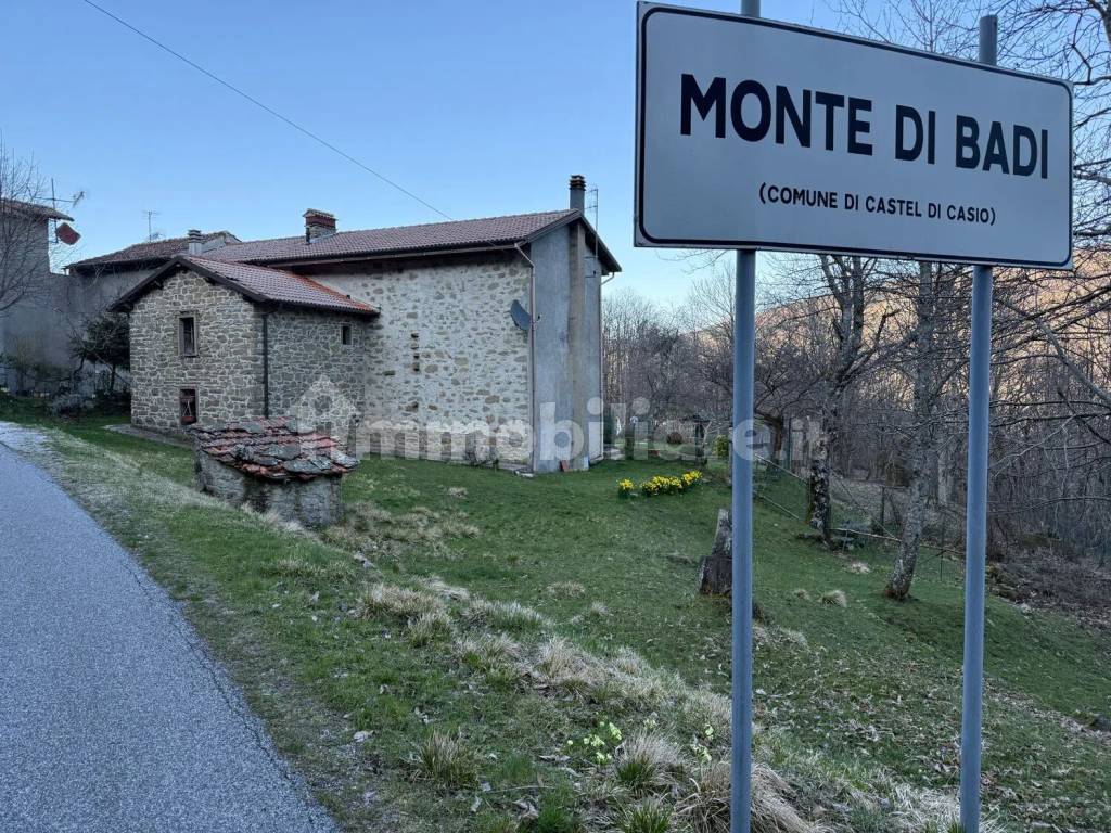 Vendita Rustico in Località Càvecchia San C. Castel di Casio. Da ...