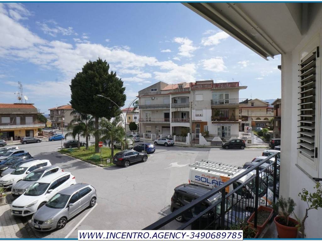 Vendita Appartamento in piazza Nicolò Pandolfo, 11. Pace del Mela ...