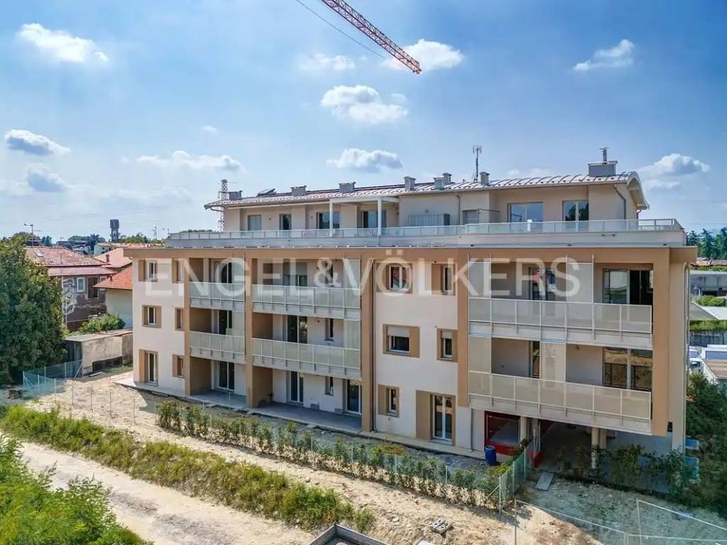 Vendita Appartamento Cassina Rizzardi. Trilocale in via Porro ...