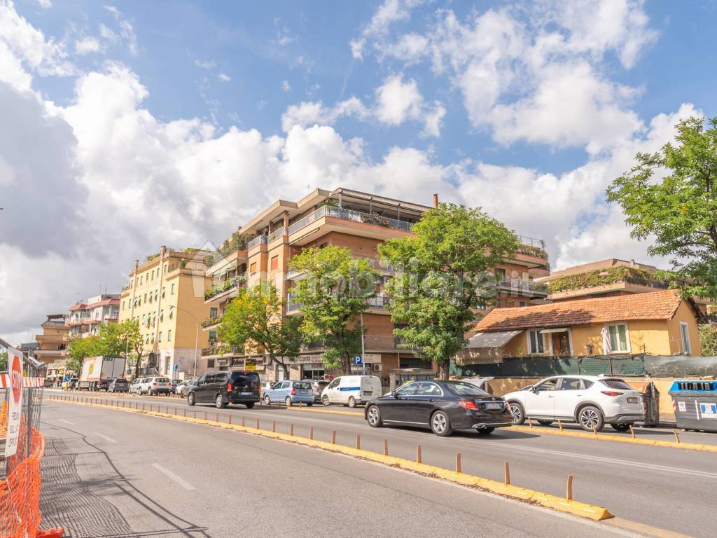 Vendita Appartamento in via Portuense 532. Roma. Da ristrutturare ...