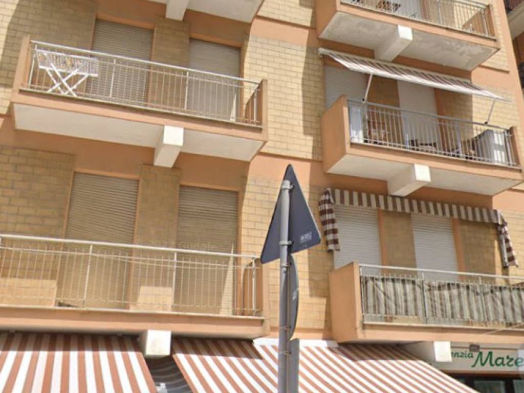 Stanza doppia in affitto, affittasi camera doppia via Alfonso Pinzon ...