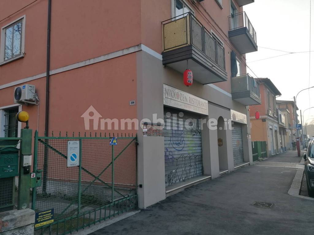 Locale commerciale via Andrea Costa 208, Bologna, Rif. 120082496 ...