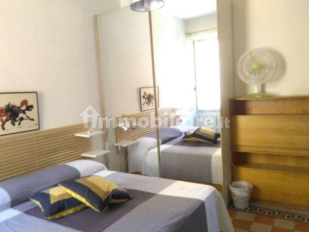 Single room for rent, single room rent via Adalberto 6 Bologna Rome