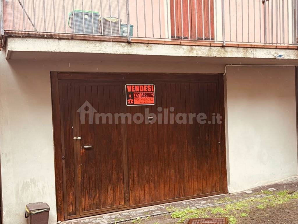 Garage - Box piazza Aldo Moro 50, Cornedo Vicentino, Rif. 120121950 ...