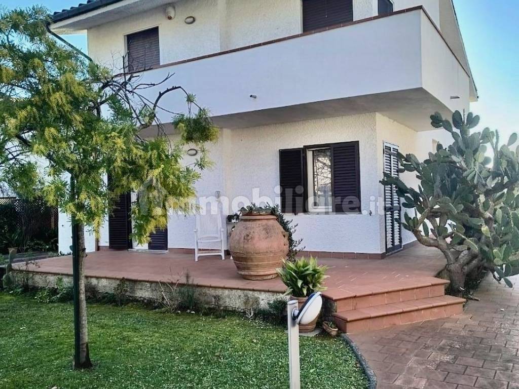 Vendita Villa unifamiliare in via Isola di Capraia Pisa. Ottimo stato ...