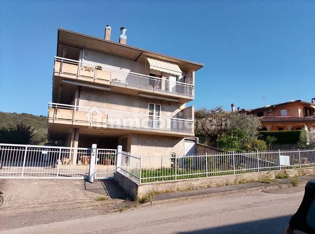 Vendita Appartamento Magione. Quadrilocale in via del Patollo. Ottimo ...