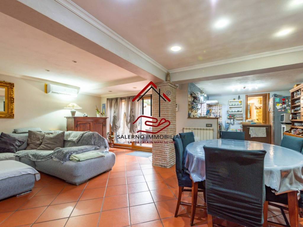 Sale Two-family villa in via Jacopo Melani Rome. Good condition ...