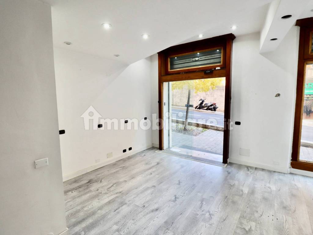 Locale commerciale viale Carlo Canepa, Genova, Rif. 120173674 ...