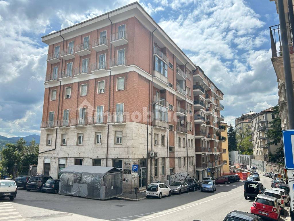 Vendita Appartamento Potenza. Bilocale in piazza Vittorio Emanuele II ...