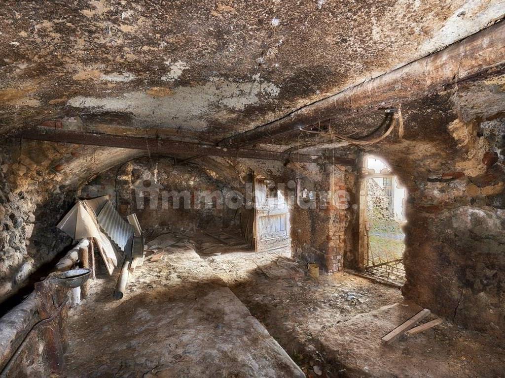 Vendita Terratetto plurifamiliare in vicolo Alippi 1 Abbadia Lariana ...