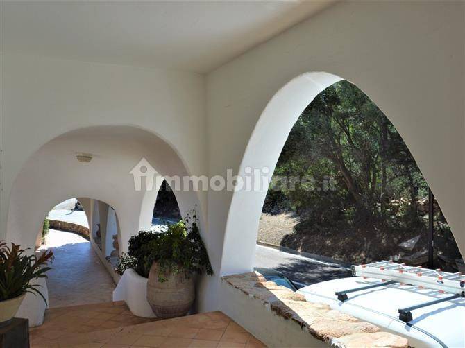 Negozio - Locale commerciale via Sa Conca, Arzachena, Rif. 120104412 ...