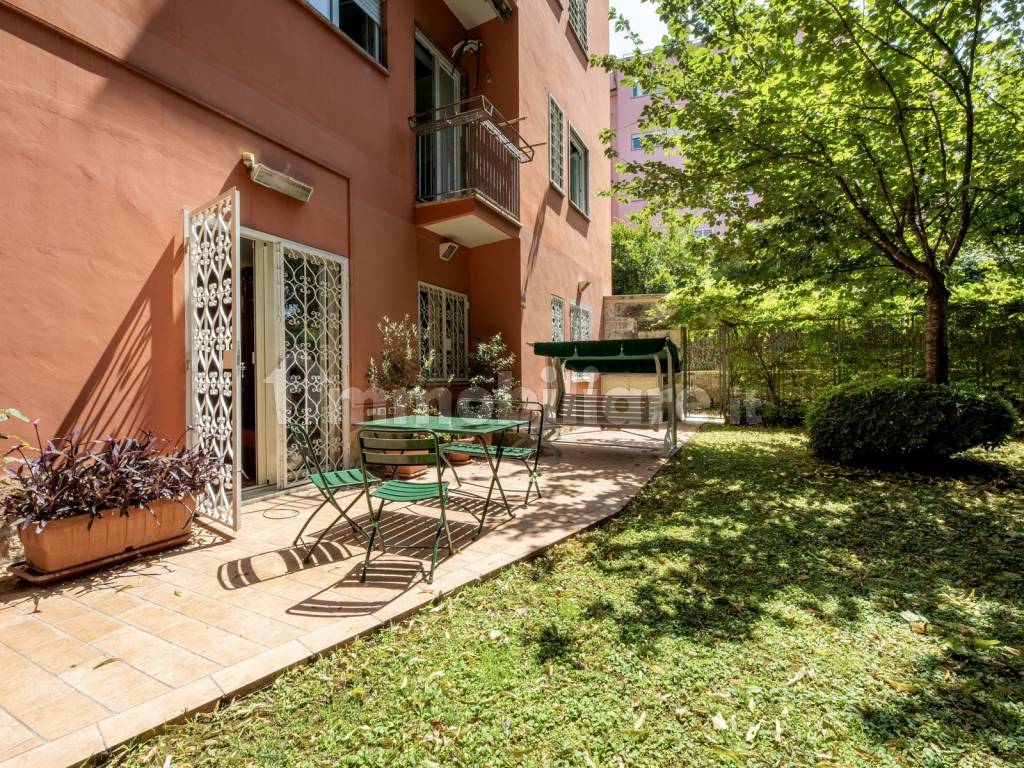 Vendita Appartamento in via Agostino Bassi. Roma. Ottimo stato, piano ...