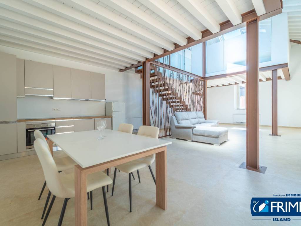 Vendita Terratetto unifamiliare in via roma Golfo Aranci. Nuova, riscaldamento autonomo, 156 m² ...