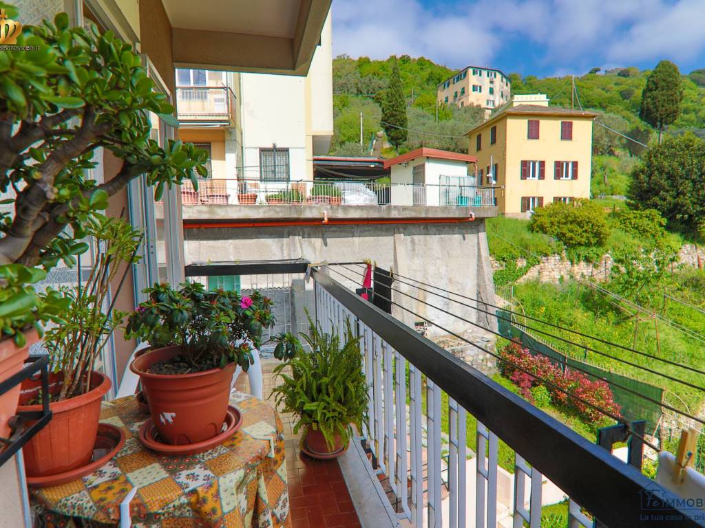 Vendita Appartamento in via Mario Romagnoli. Genova. Buono stato ...