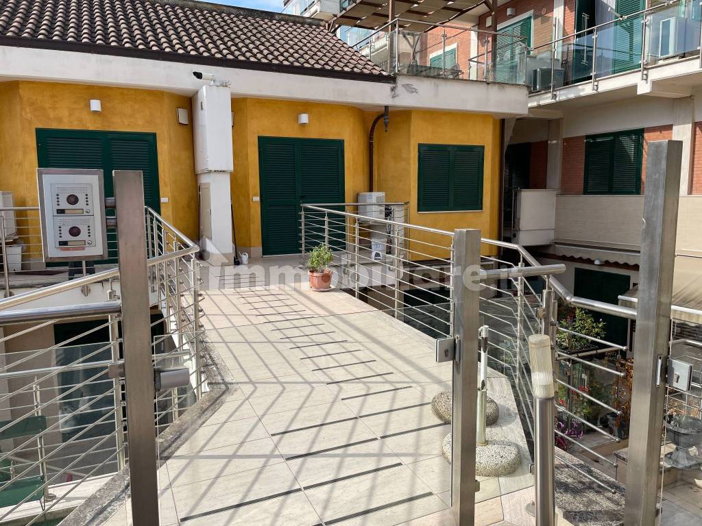 Affitto Appartamento Roma. Bilocale in via della Fanella 31. Ottimo ...